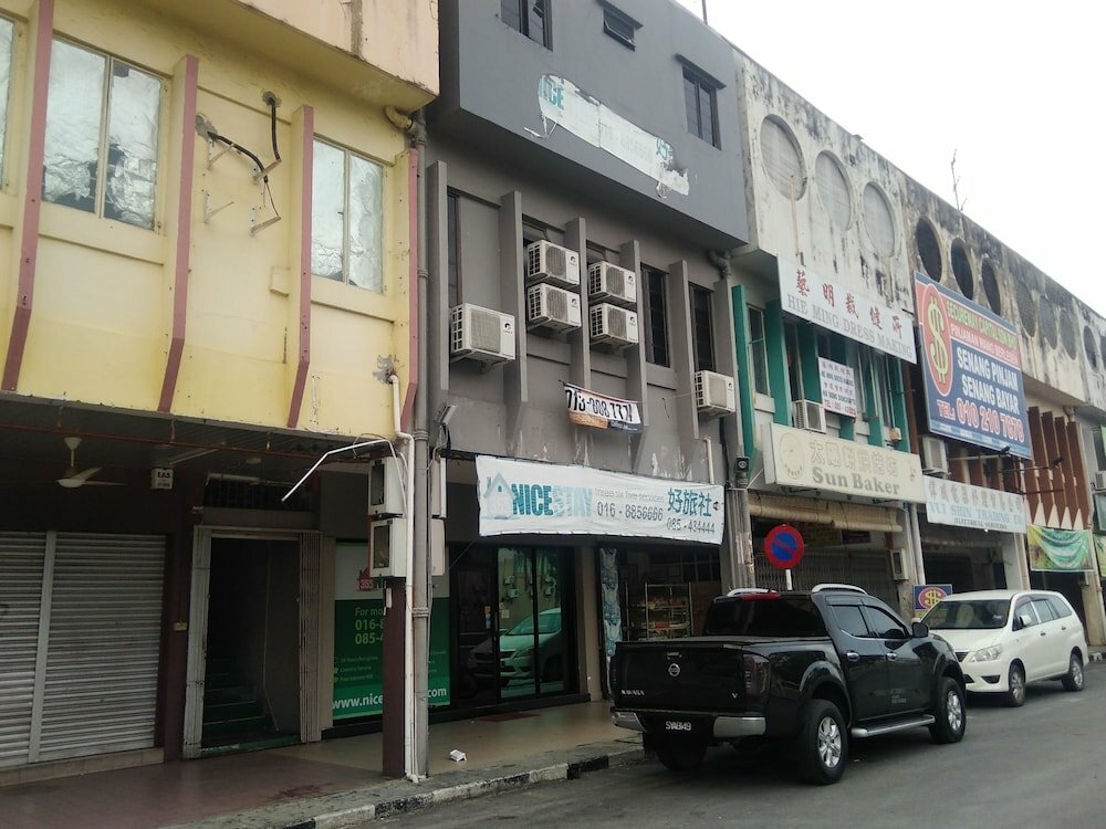 Otel Oyo 89950 365 Nice Stay, Sarawak, foto