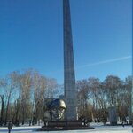 Защитникам Отечества (Heroev Tankograda Street No:75), anıt, heykel  Çeliabinsk'ten