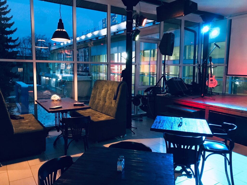 Restoran Маяковский, Jeleznogorsk, foto