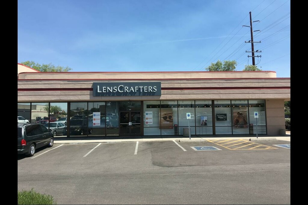 Giyim mağazası LensCrafters, Tucson, foto