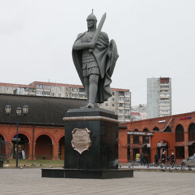 Anıt, heykel Дмитрий Донской, Dzerjinski, foto
