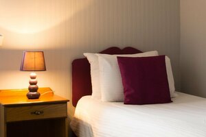 Balavil Hotel (Scotland, Highland, Main Street), otel  Highland Konsey Alanı'ndan