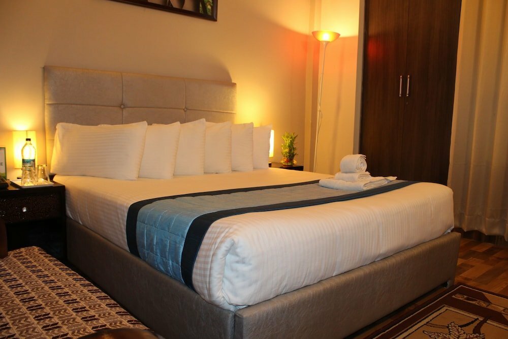 Otel Pacific Inn Eco Central Sector-45 Gurgaon, , foto