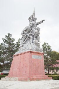 Штурмовые ночи Спасска, участникам гражданской войны (Primorye Territory, Spassk-Dalniy), anıt, heykel  Spassk‑Dalniy'den