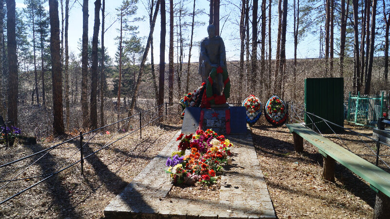 Anıt, heykel Братская могила, Tverskaya oblastı, foto