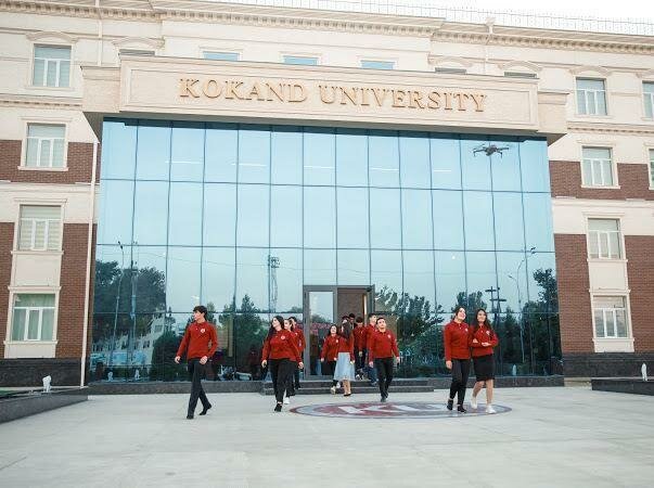 Üniversiteler Kokand Üniversitesi, Kokand, foto