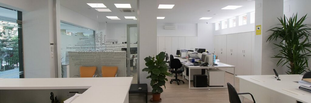 Hukuk büroları Madurga y Largo Gestores S. L., , foto