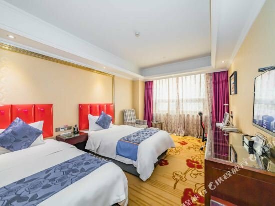 Otel Yijia Chain Hotel Mingren Branch, Urumqi, foto