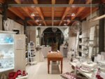Bomboniere Il Principe (Venice, Treviso, San Vendemiano, Via Liberazione, 24), hediyelik eşya mağazaları