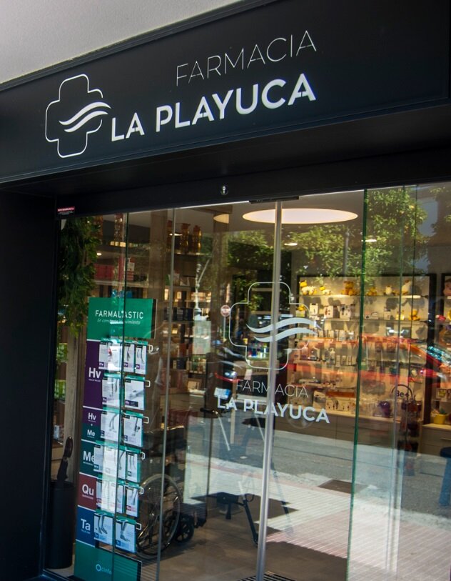 Eczaneler Farmacia La Playuca, Kantabria, foto