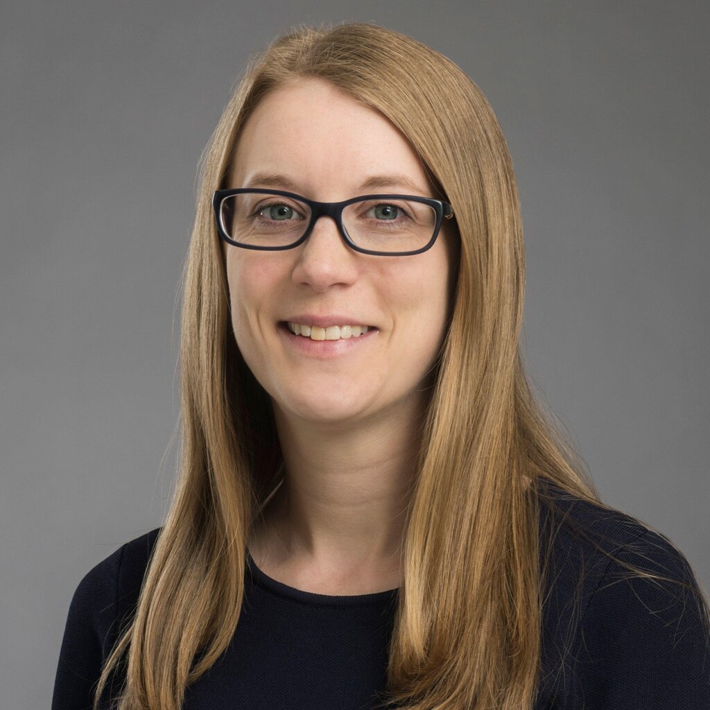 Tıp merkezleri ve klinikler Cyndi Sosnowski, Md, İllinois, foto