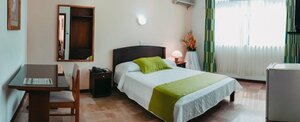 Hotel Arazá (Guayas, Guayaquil, Calle Vicente de Piedrahita), otel  Nueva Loja'dan