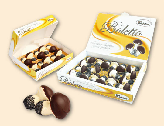 Pasta, şekerleme ve tatlı Akkond, Çkalovsk, foto