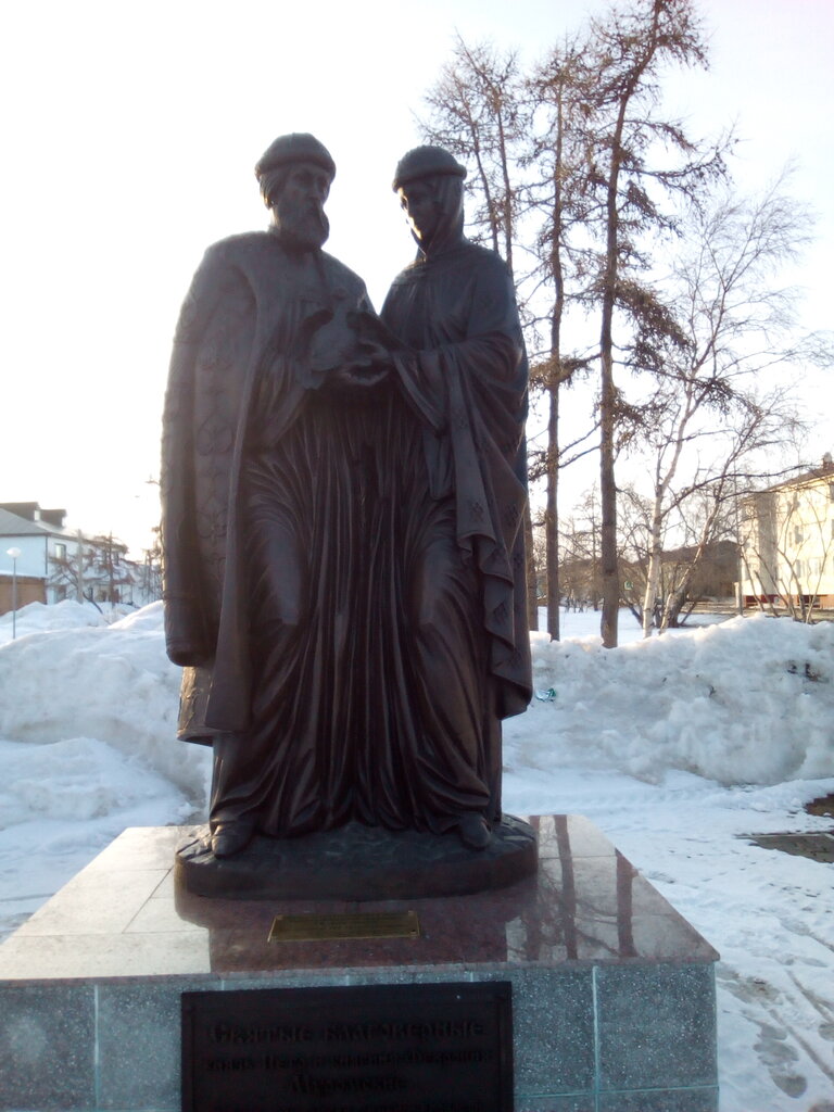 Anıt, heykel Пётр и Феврония Муромские, Nenets özerk okrugu, foto