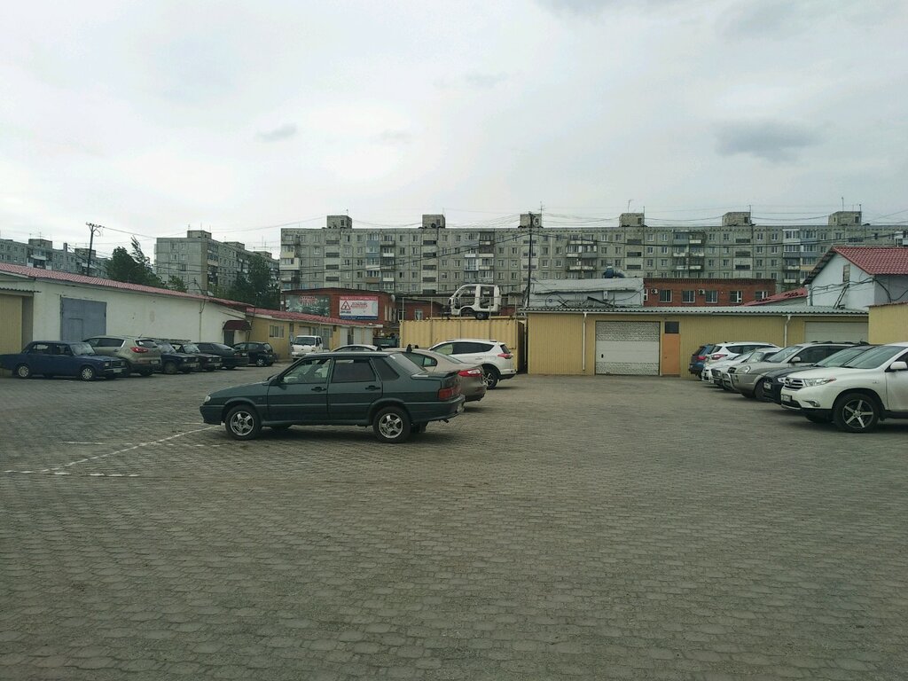 Geçiş noktaları, güvenlik kontrol alanı Охрана автостоянки, Omsk, foto