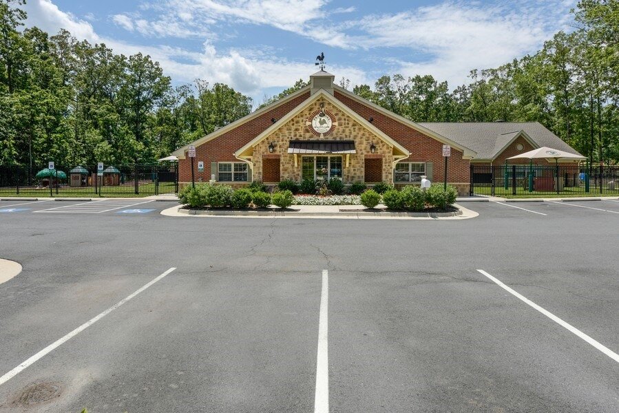 Ortaokul Primrose School of South Riding, Virginia, foto