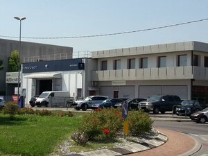 Autocasale (Venice, province of Padua, Via Umberto I, 160), otomobil servisi  Padua'dan