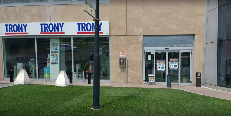 Beyaz eşya üreticileri Trony, Lombardiya, foto