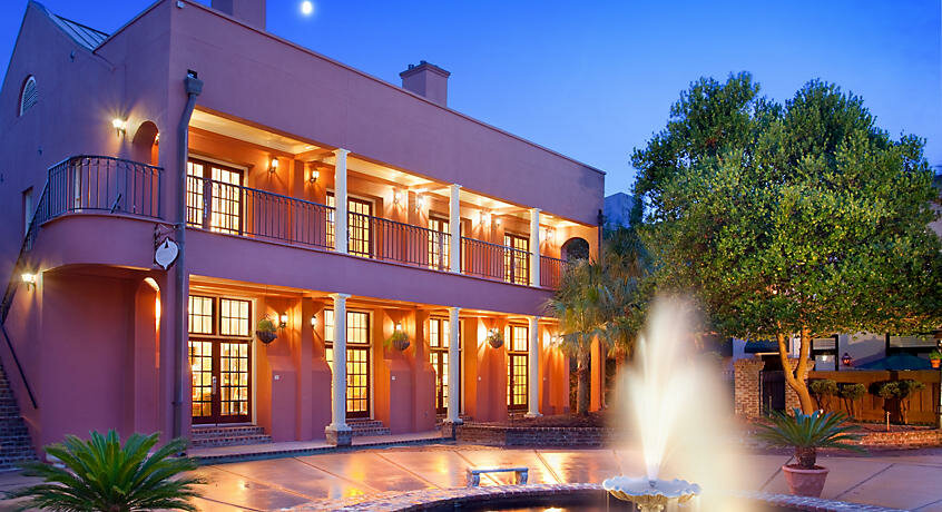Otel The Lodge Alley Inn, Güney Carolina, foto