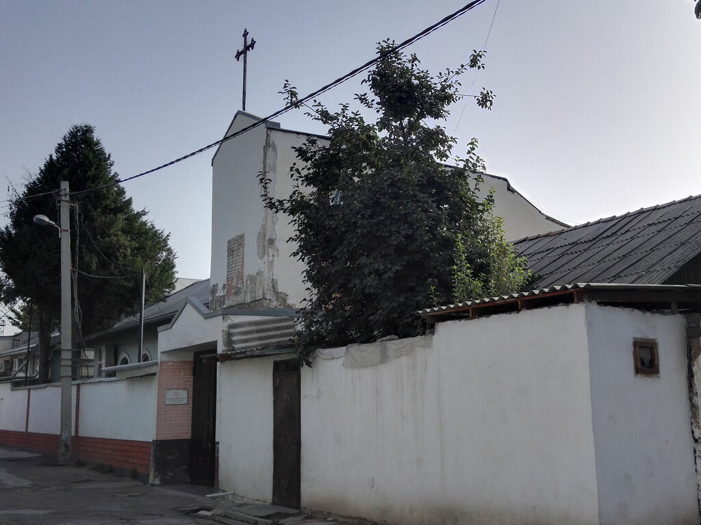Katolik kiliseleri Saint Joseph Church, Duşanbe, foto