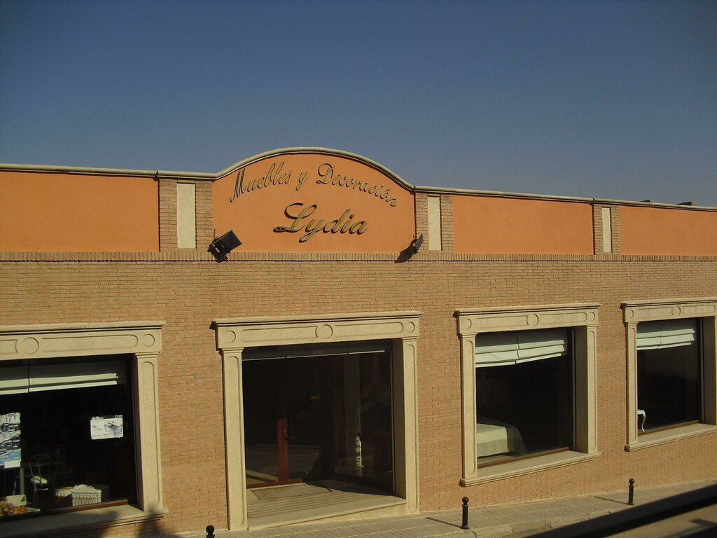 Mobilya mağazaları Muebles y Decoración Lydia, Endülüs, foto
