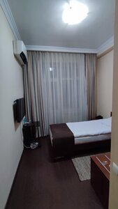 Green Villa Hotel And SPA (Gawhar Ana street No:116A), otel  Taldıkorgan'dan