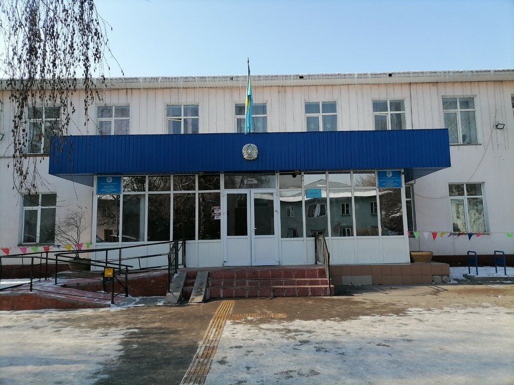 Seçim merkezleri Polling Station No. 429, Almatı, foto