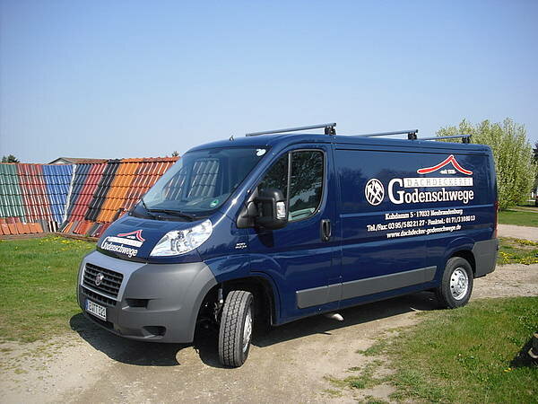 Çatı ve çatı materyalleri Dachdeckerei Godenschwege GmbH, Neubrandenburg, foto