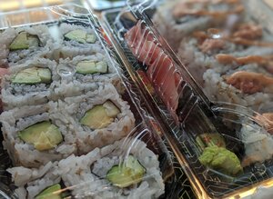 Suşi restoranı New Japan Express, Kuzey Carolina Eyaleti, foto