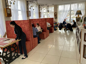 Tarusskoe Vremya (Lunacharskogo Street No:13/6), kafe  Tarusa'dan