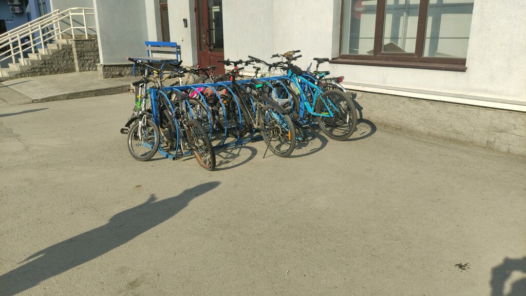 Bisiklet park yerleri Велопарковка, Yekaterinburg, foto