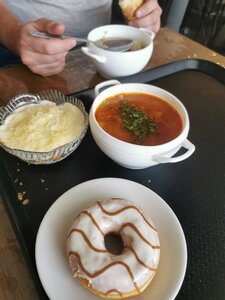 Старый двор (Shosseynaya ulitsa No:1А, posyolok Sputnik), kafe  Krasnodarski krayından