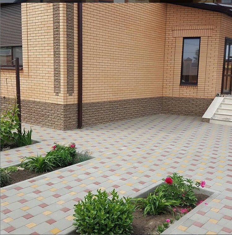 Kaldırım taşları Trotuarnaya Plitka Taganrog, Taganrog, foto