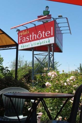 Otel Fasthotel Saint Amand Montrond, , foto