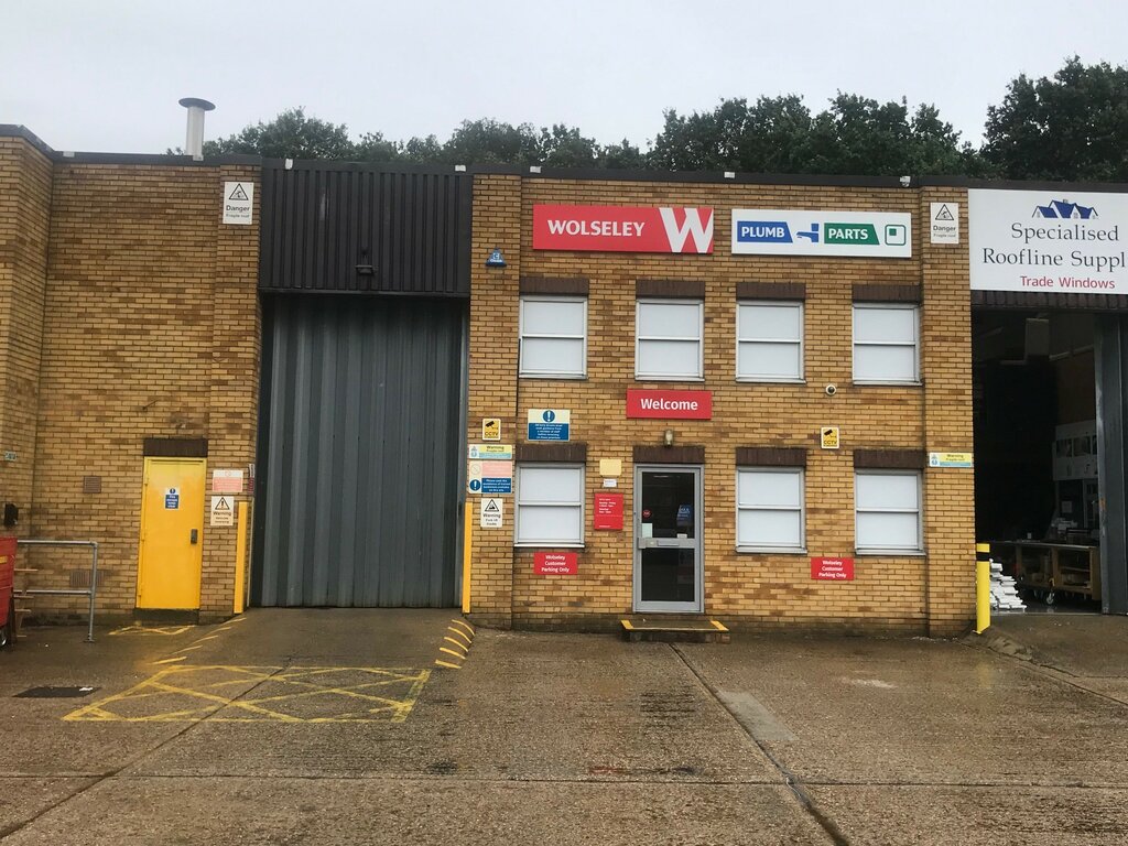 Isıtma sistemleri ve ekipmanları Wolseley Plumb & Parts, İngiltere, foto