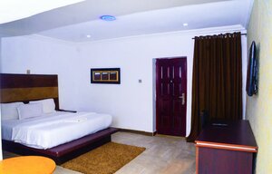 Connecting Lagos Suites Hotel (Lagos, gorod Ikeja), otel  Lagos'tan