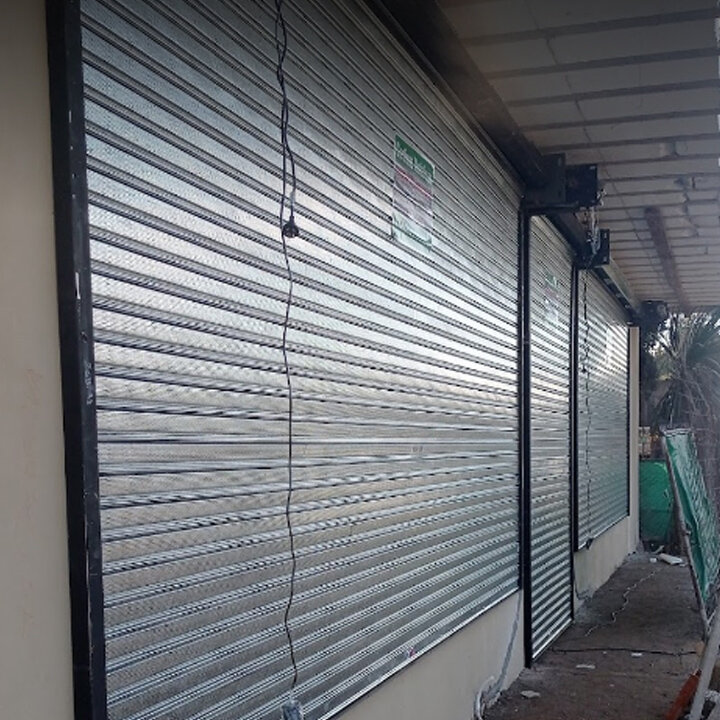 Beyaz eşya mağazaları Cortinas Metálicas Romano, , foto