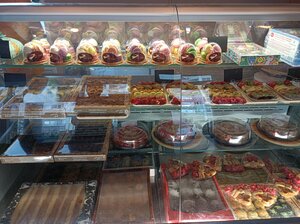 Вкусная Точка (Moscow Region, Leninskiy City District, Vidnoye, Yermolinskaya Street), ekmek fırını  Vidnoye'den