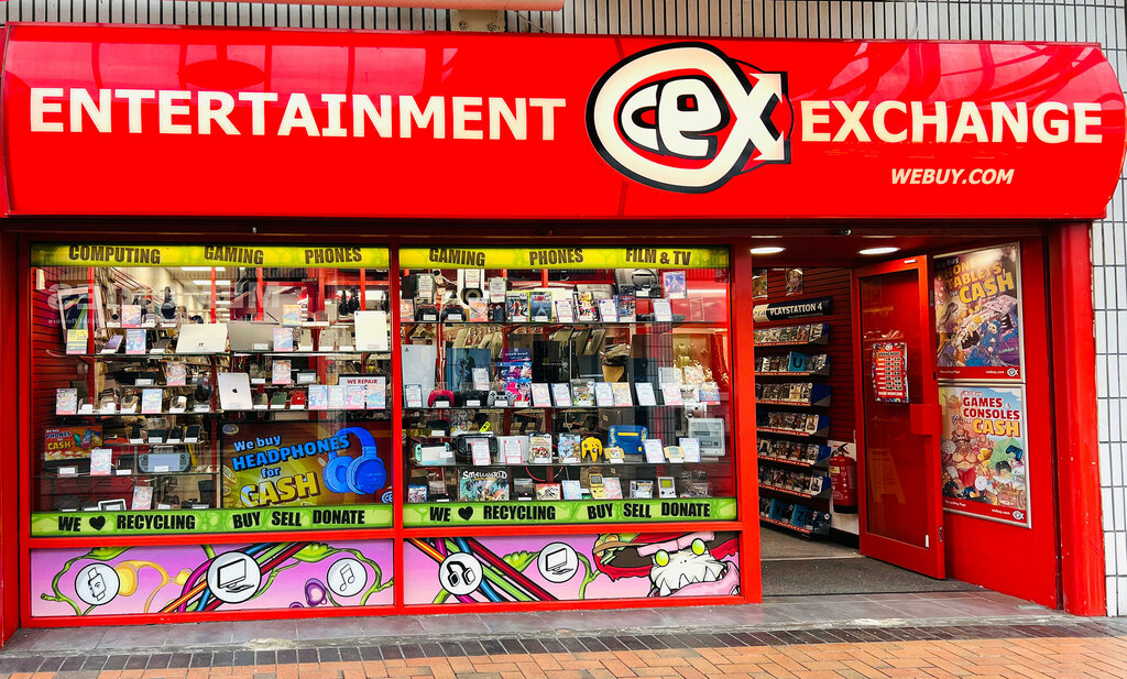 Cep telefonu ve aksesuarları satış mağazaları CeX, İngiltere, foto