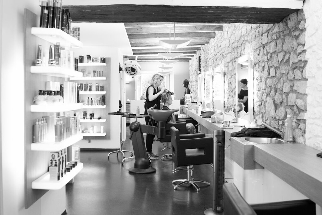 Kuaförler Atelier de coiffure, Jura, foto
