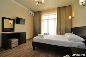 Империя (Znoynaya ulitsa No:11, selo Vityazevo), otel  Krasnodarski krayından