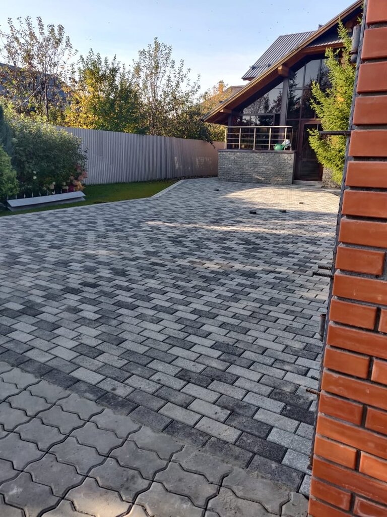 Peyzaj tasarımı Profesyonel bir kit oluşturun, Tver, foto