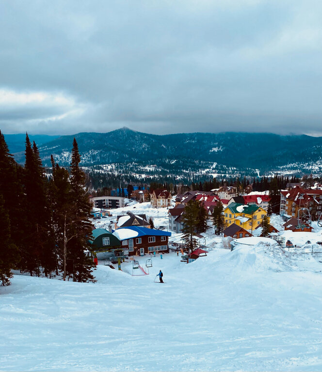 Hızlı ulaşım istasyonu КД Фристайл, , foto