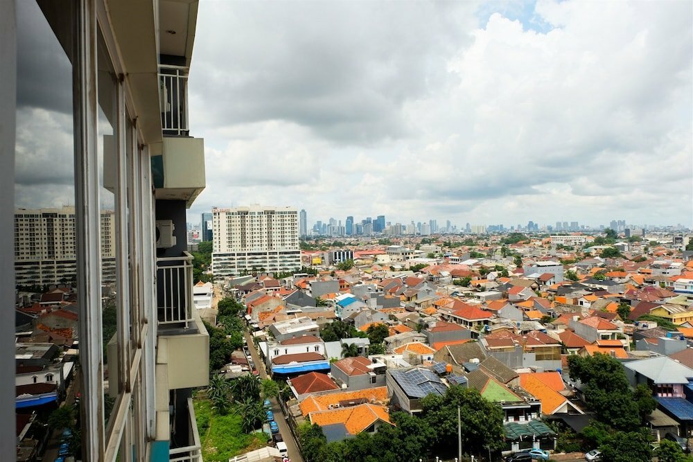 Otel Modern 1br Apartment with City View at H Residence, Cakarta, foto