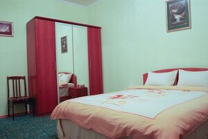 KievCenter Na Maidane Nezalezhnosti Apartments (улица Ивана Франко No:38, Шевченковский район), otel  Kiev'den