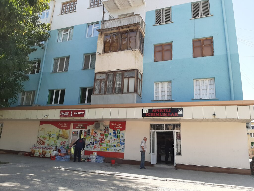 Alkollü içecekler Alcoholic Beverages, Semerkant, foto
