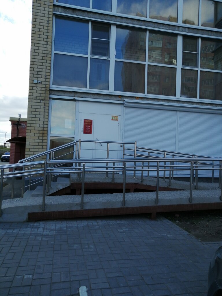 Bina, site yönetimi Ленинградский, Cherepovets, foto