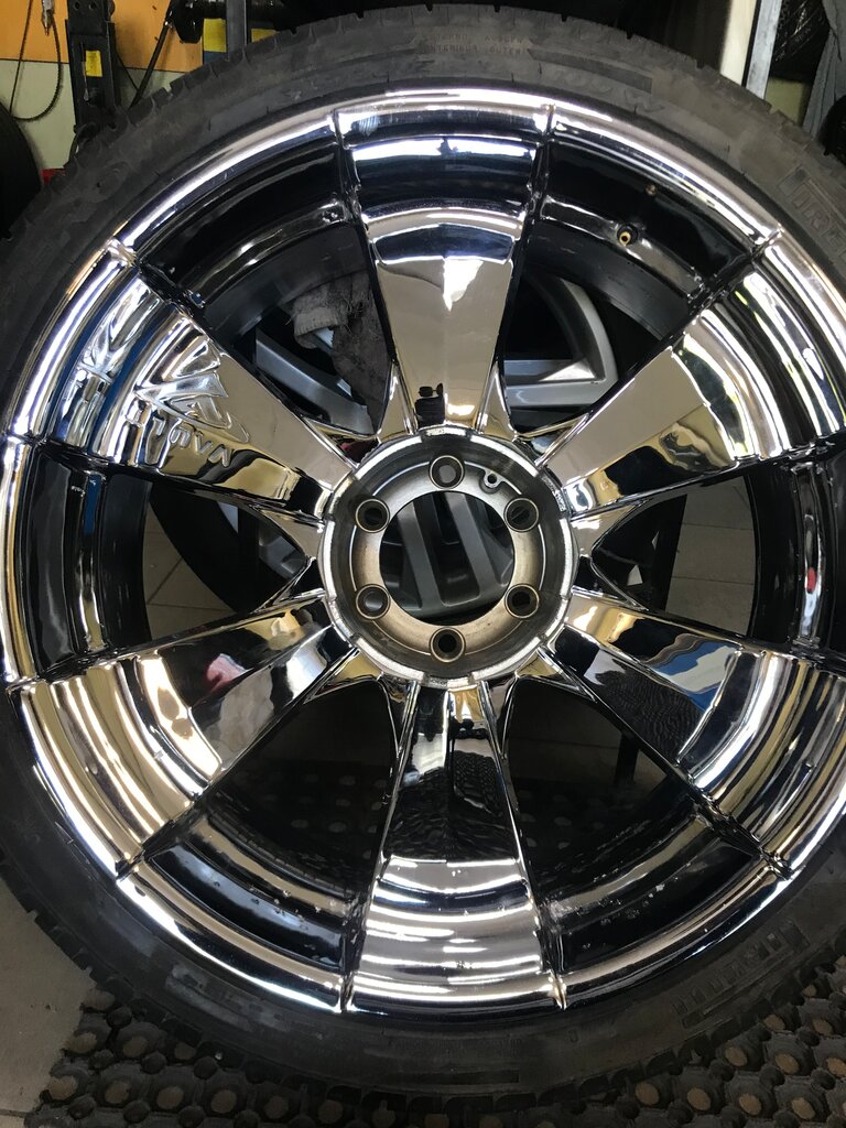 Jant ve lastikçiler Мастер шин, Novorossiysk, foto