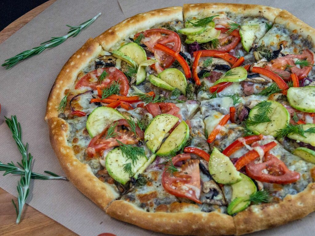 Hazır yemek teslim servisleri Vezu Edu, Essentuky, foto