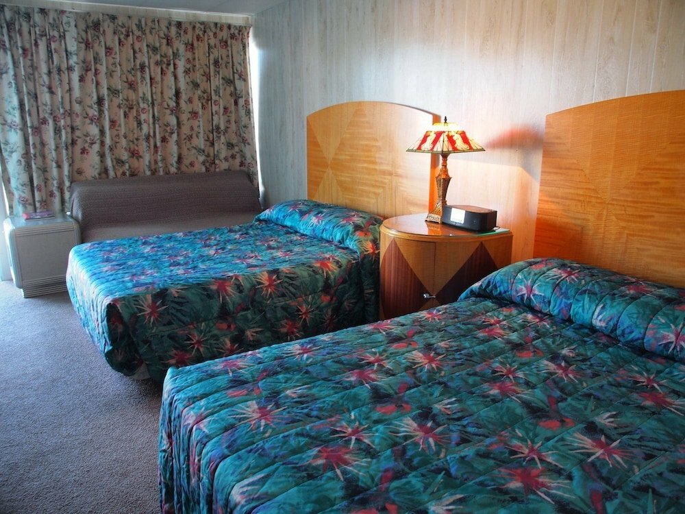 Otel Suitcase Motel & Travel, , foto